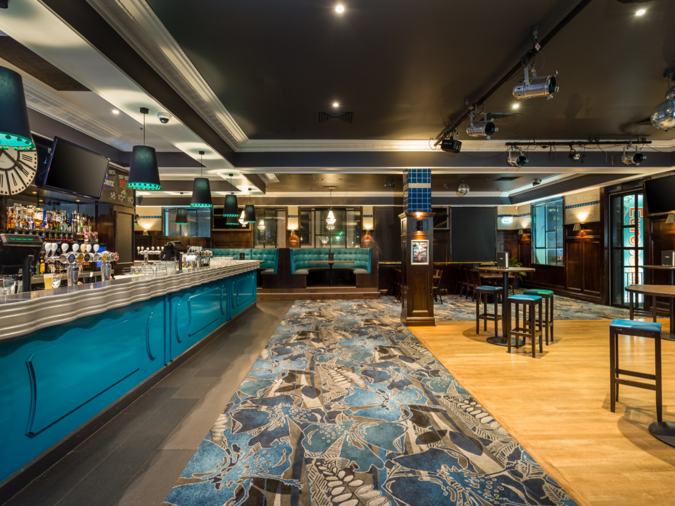 European Bier Cafe and AER Rooftop Bar Melbourne CBD | Venues 2 Events