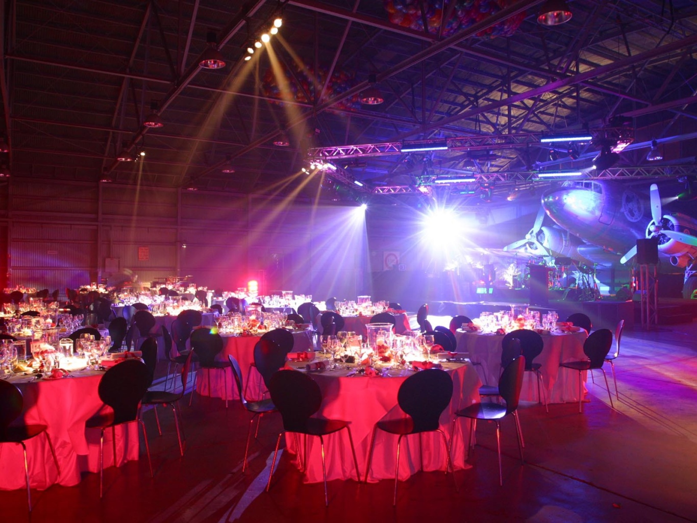 Hangar 5 Unique Function Venue Melbourne | Venues 2 Events