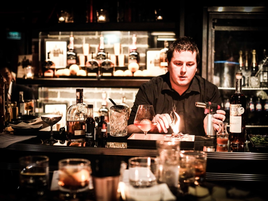 The Den Basement Cocktail Bar Melbourne | Venues 2 Events